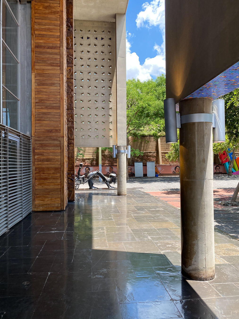 JOZI, JOBURG, JOHANNESBURG – Golden Daze – marcthatspot